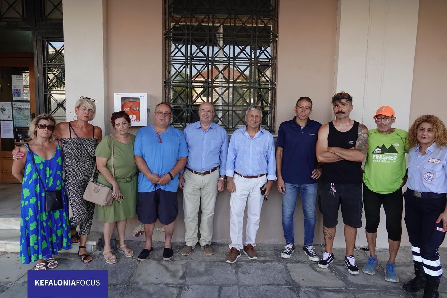 Η συγκινητική εκδήλωση της δωρεάς απινιδωτή είς μνήμη του Έρη Καραβιώτη ...