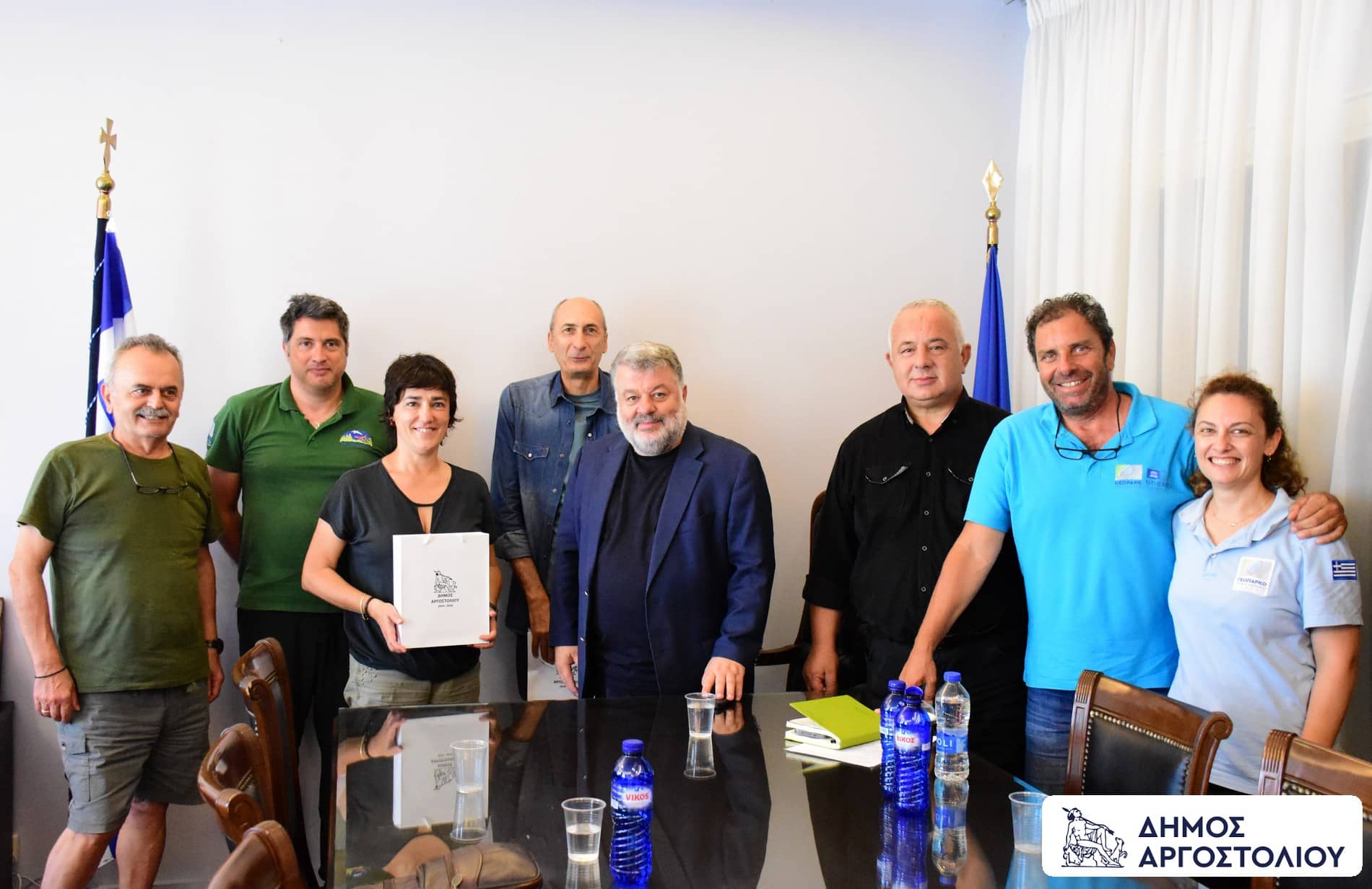 Ο Δήμος Αργοστολίου αρωγός στην προσπάθεια του Παγκόσμιου Γεωπάρκου ...