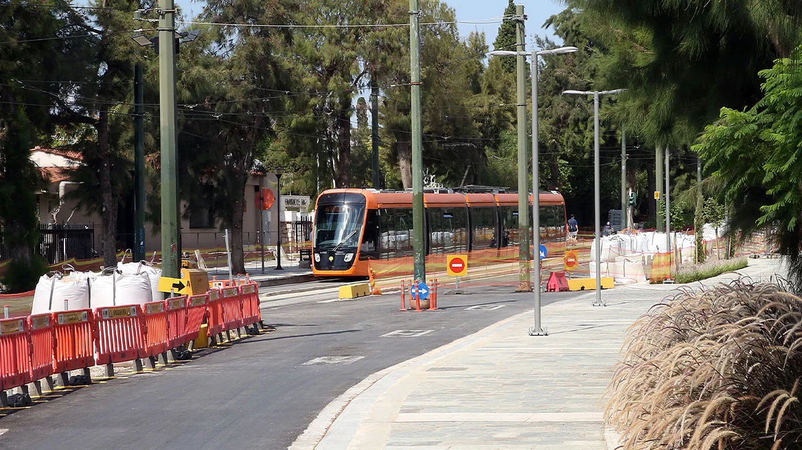 Δούκας: Δεν θα κάνουμε πίσω - Υπουργεία: Η απόφαση του δήμου για τη Β ...