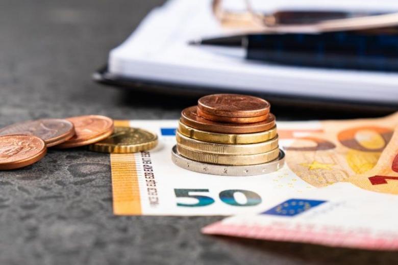 Πληρωμές Δεκεμβρίου: Πότε καταβάλλονται συντάξεις, Δώρο Χριστουγέννων ...